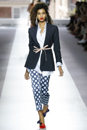 Tim Howard Management - News - BETH FENTON